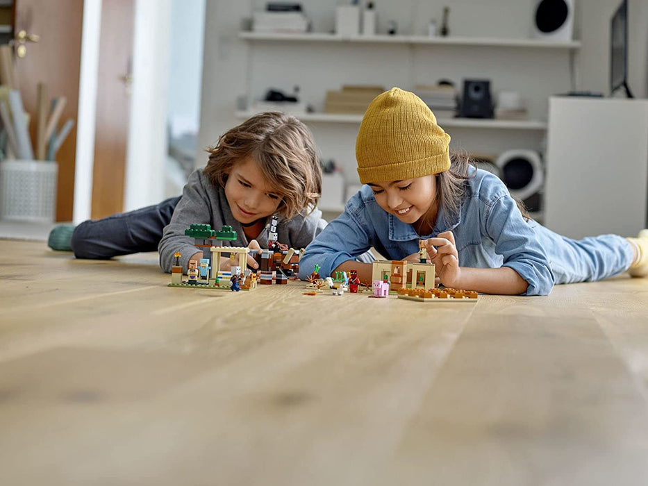 LEGO Minecraft: The Illager Raid - 562 Piece Building Kit [LEGO, #2116 ...